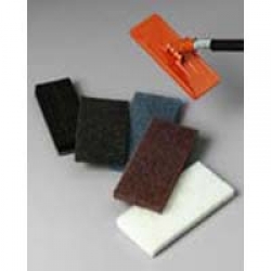 Gold Coast Marine : 3M DOODLEBUG PAD HOLDER